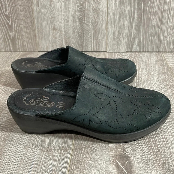 Fly Flot | Shoes | Fly Flot Anatomic Italian Comfort Black Embroidered ...